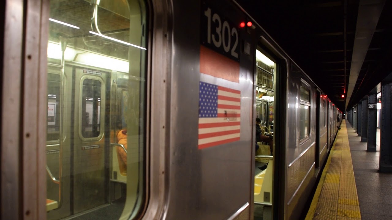 MTA New York City Subway: Harlem - 148th Street bound 1 train of R62s ...