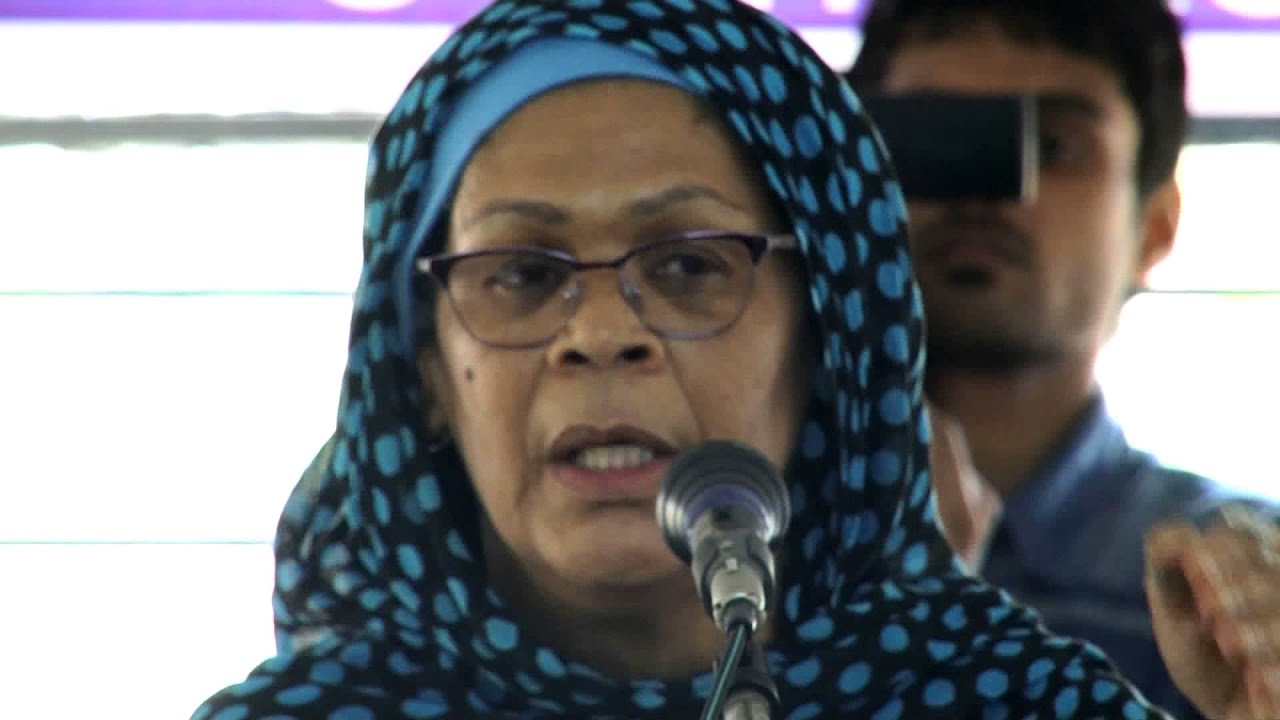 Dr Amina Wadud - lecture on ISLAM IN US TODAY, Part-I - YouTube