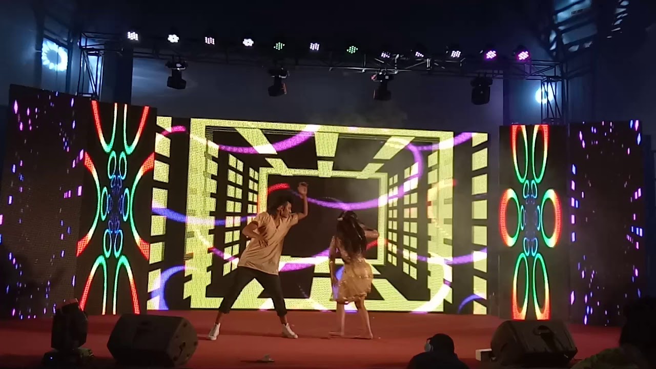 Yangshu Shrestha & Raivi Oli Dance in INAS Film Award 2072 - YouTube