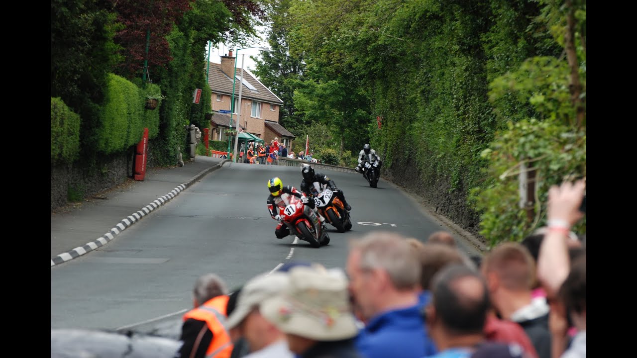 Isle of Man TT Superbikes final HD - Union Mills (Railway Pub) - YouTube