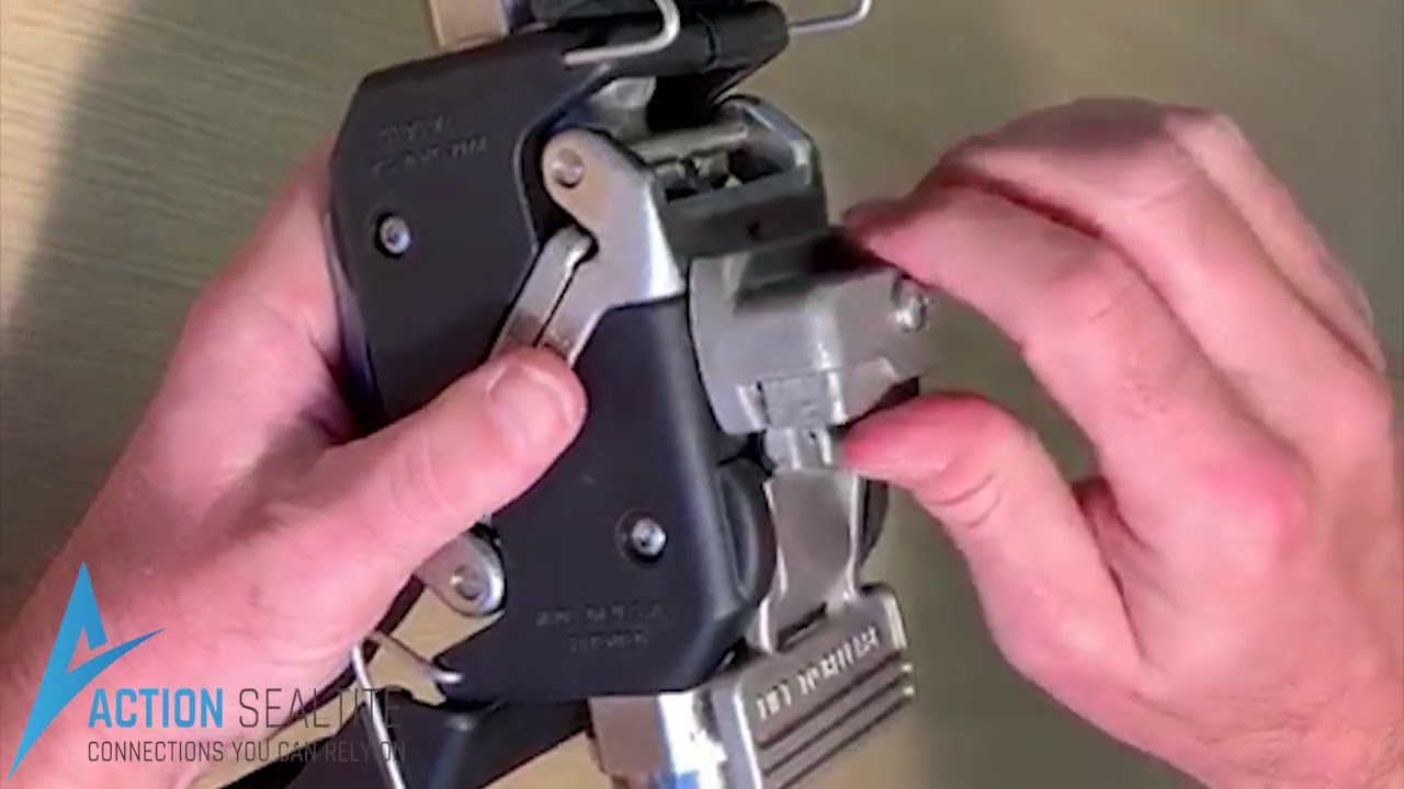 How to Connect a Drylink Coupling - YouTube