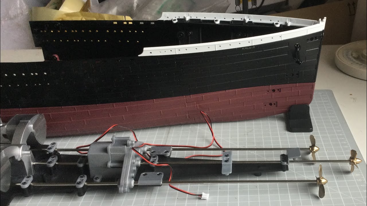 Build The Titanic Issue 40 - YouTube