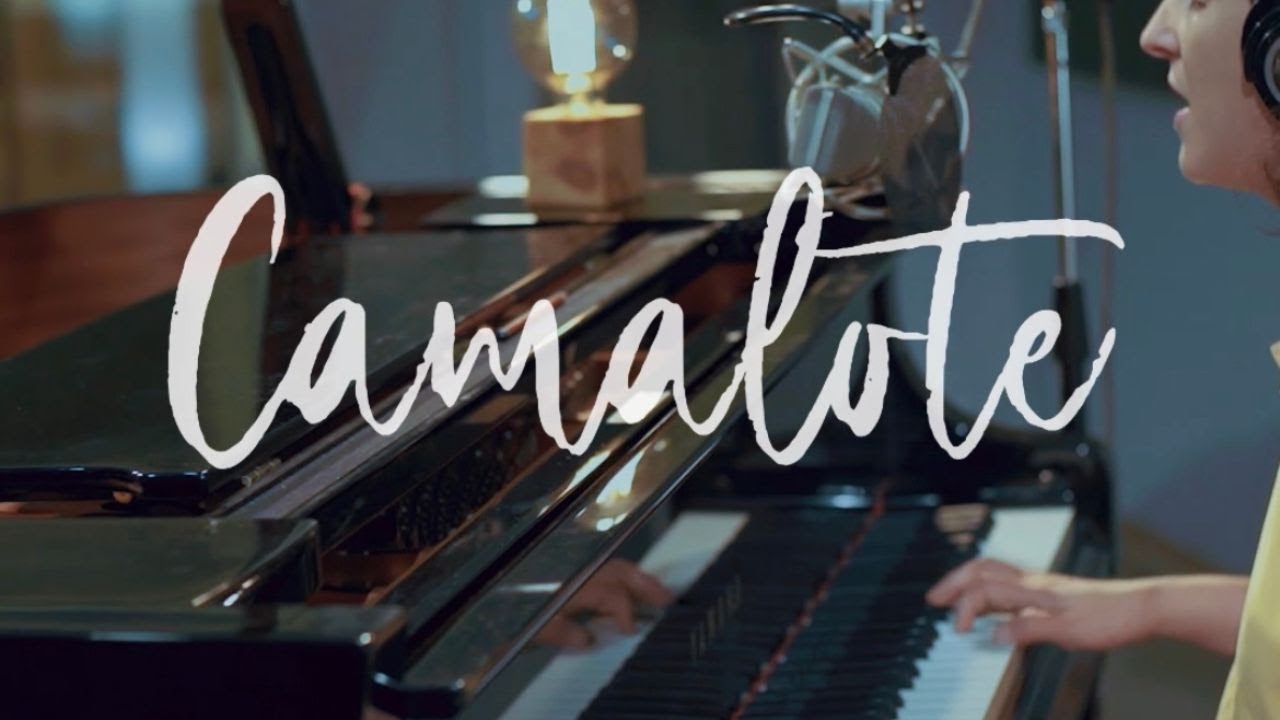 Camalote - Kenneth Saravia, Maga Falcoff (UNE II) - YouTube