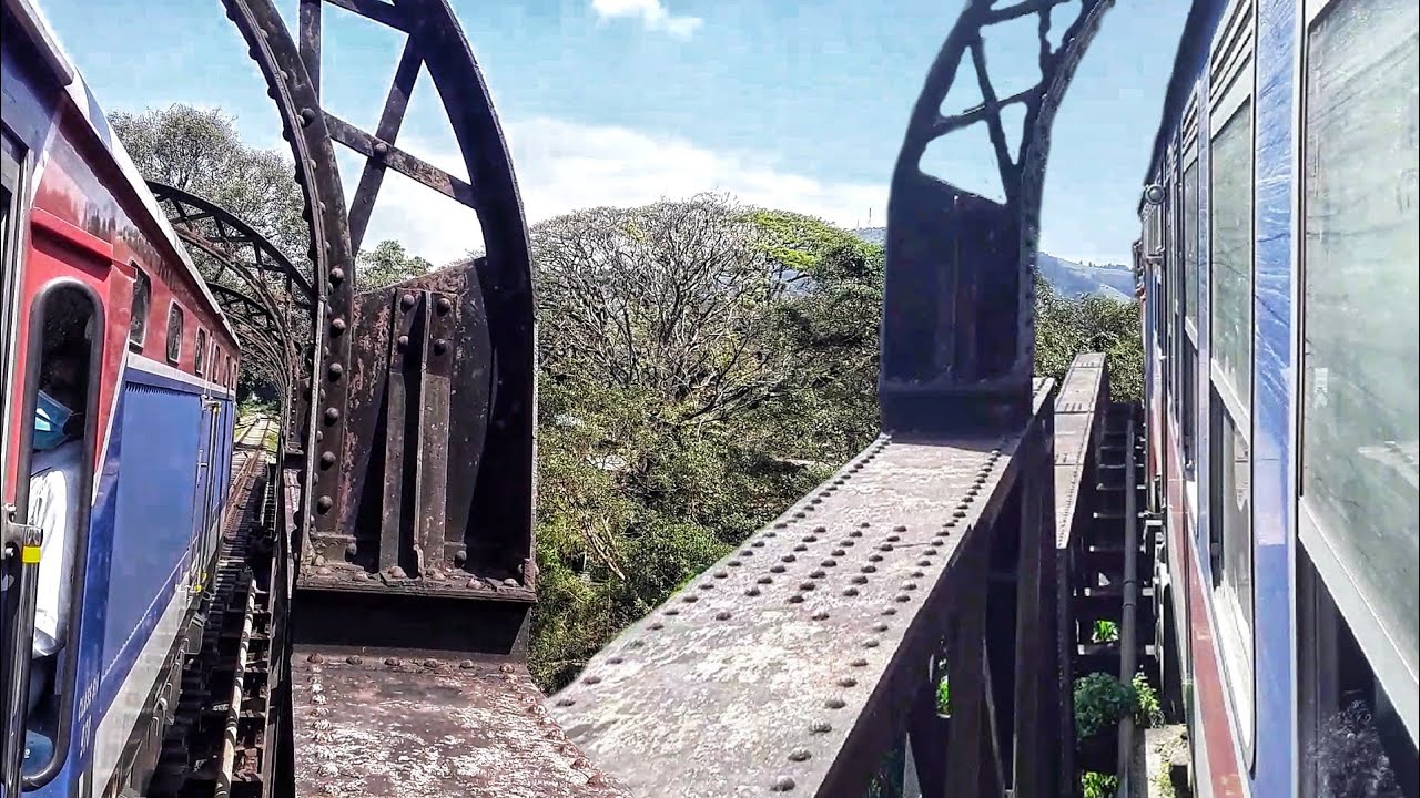 Udarata Menike train reversing at Peradeniya railway station - YouTube