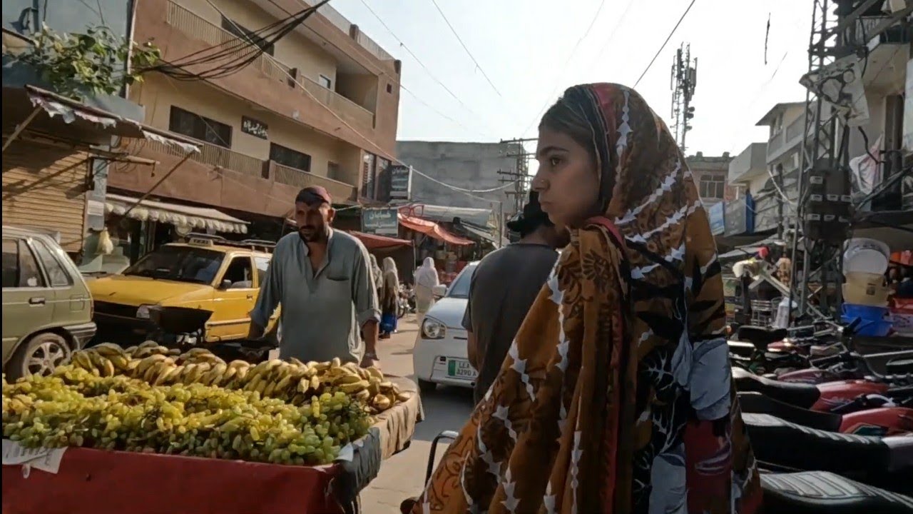 Rawalpindi - Walking tour of Awan Market| Pakistan 2022 - YouTube