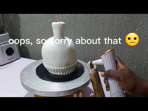 How to make a pillow and Udu cake for a traditional wedding - YouTube
