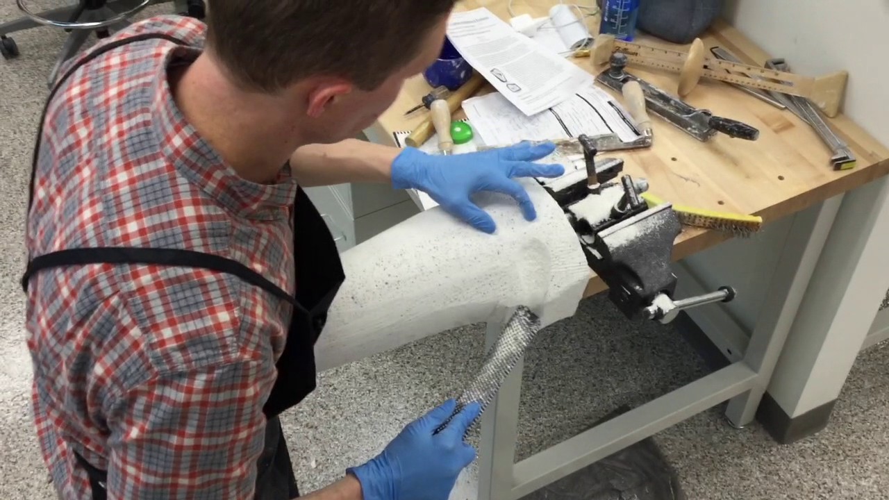 Transfemoral Cast Modification Part 2 - YouTube