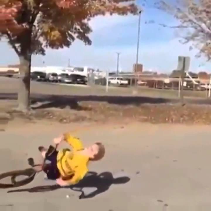 Kid Wrecks On Bike In Slow Motion - YouTube
