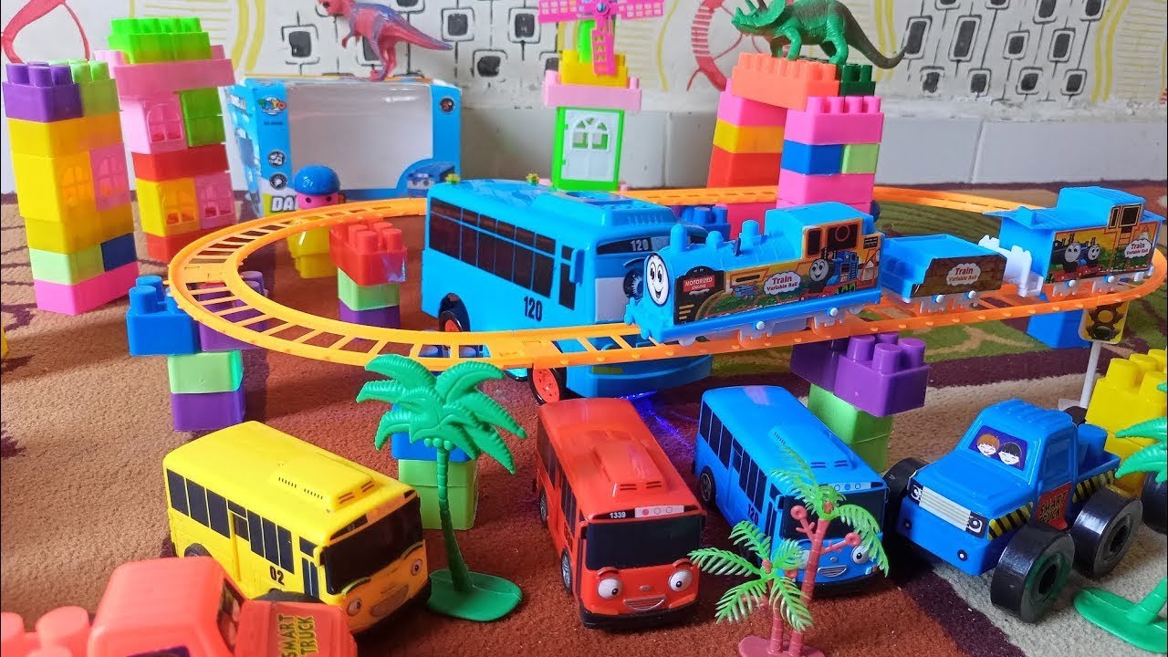 Assembling Thomas Train Toys, Tayo Bus, Lego, Dinosaurs, Long Trucks ...
