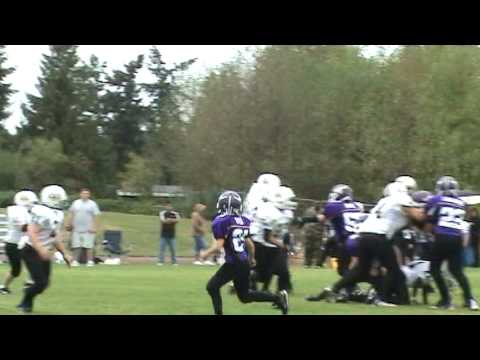 9-19-2009 " Conor Bardue makes the throw to Brandon Otis for the extra ...
