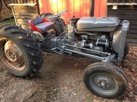 Massey Ferguson 35 ( MF 35 ) tractor restoration projekt part 2 - YouTube