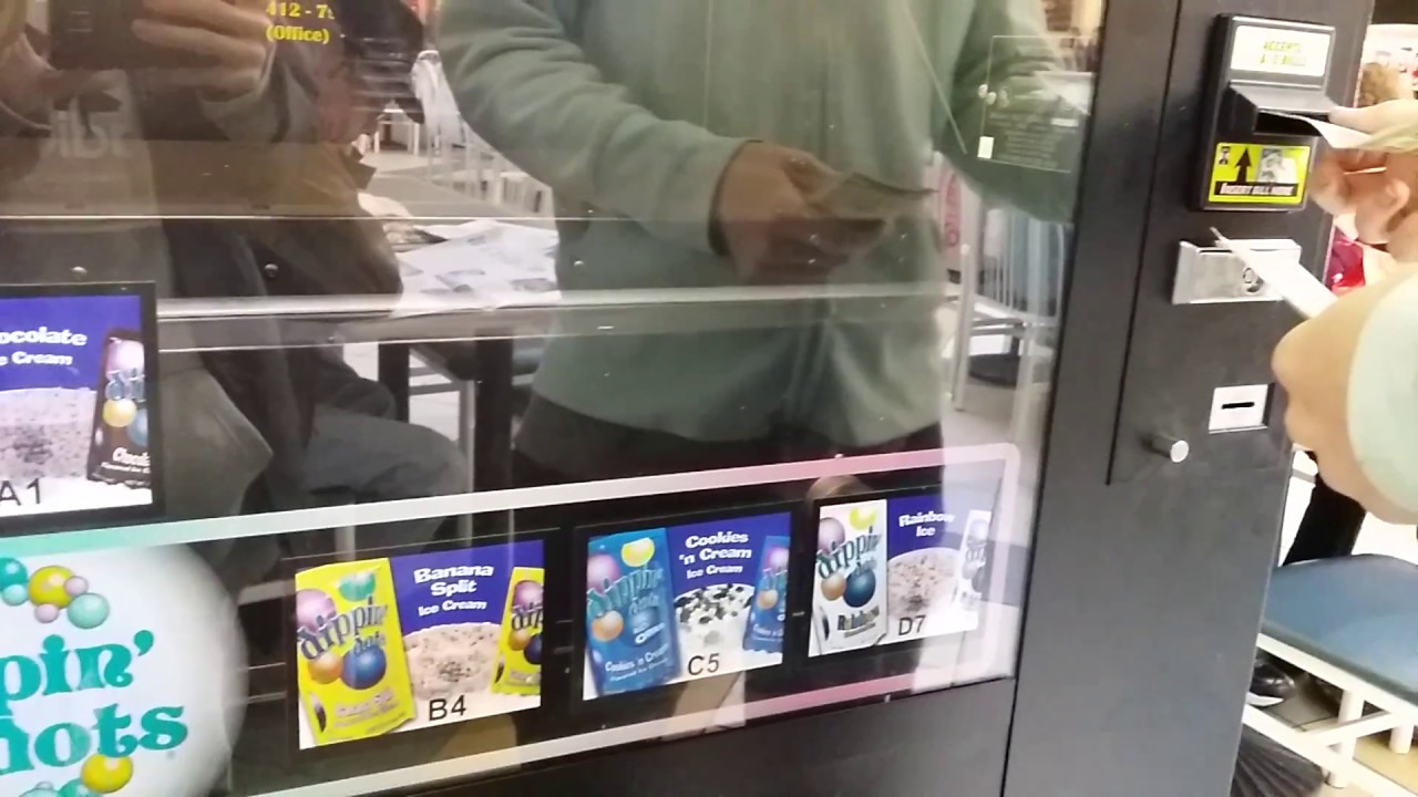 Getting Dippin' dots From a Machine - YouTube