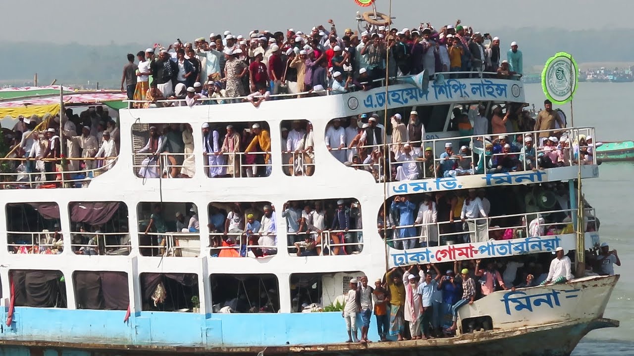 😮😮প্রচুর যাত্রী নিয়ে অনেক রিস্কে ছুটছে ছোট লঞ্চগুলো | OverloaDeD ...
