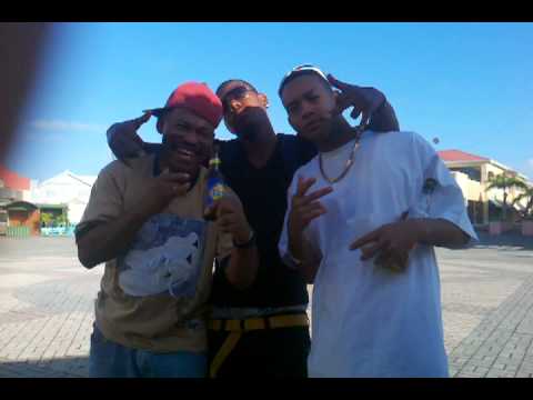 Chilling in sant kits - YouTube