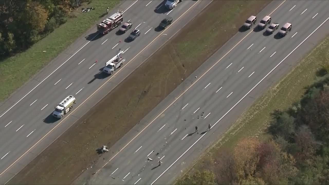 Raw video: Scene of major crash on I-95 in North Hampton - YouTube