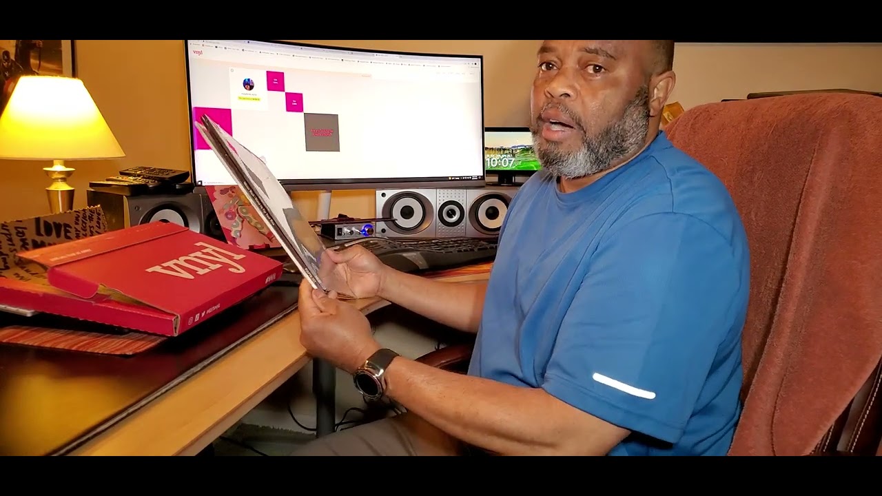 VNYL Album Subscription unboxing. - YouTube