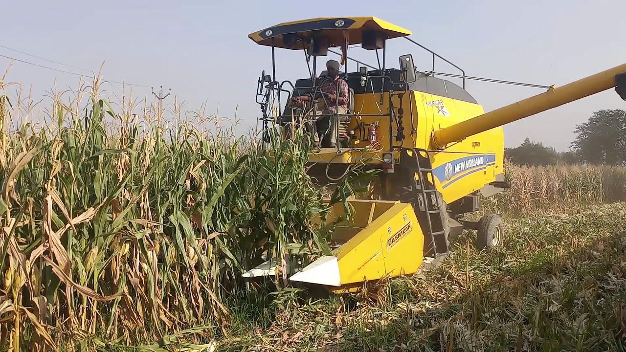 Dasmesh Malerkotla Maize Cutter on New Holland Combine Harvester - YouTube