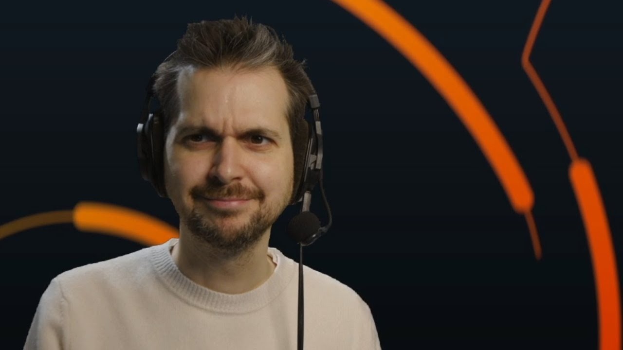 Lewis' new haircut - YouTube