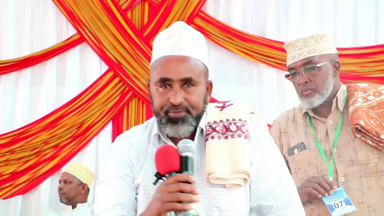 Suldan Cabdiraxman Oo Soo Dhaweeyey Shirka BURCO - YouTube