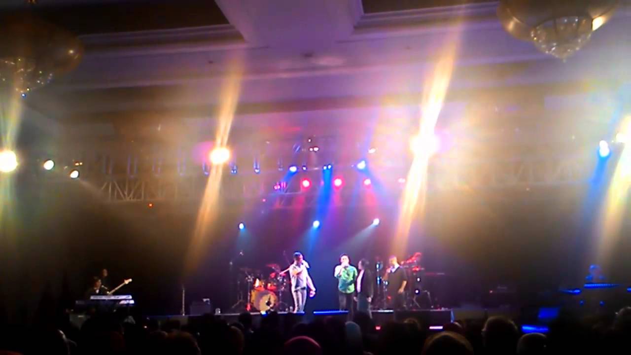 KAHITNA "Tak Sebebas Merpati" Live in Grand Ballroom Puri Begawan Bogor ...