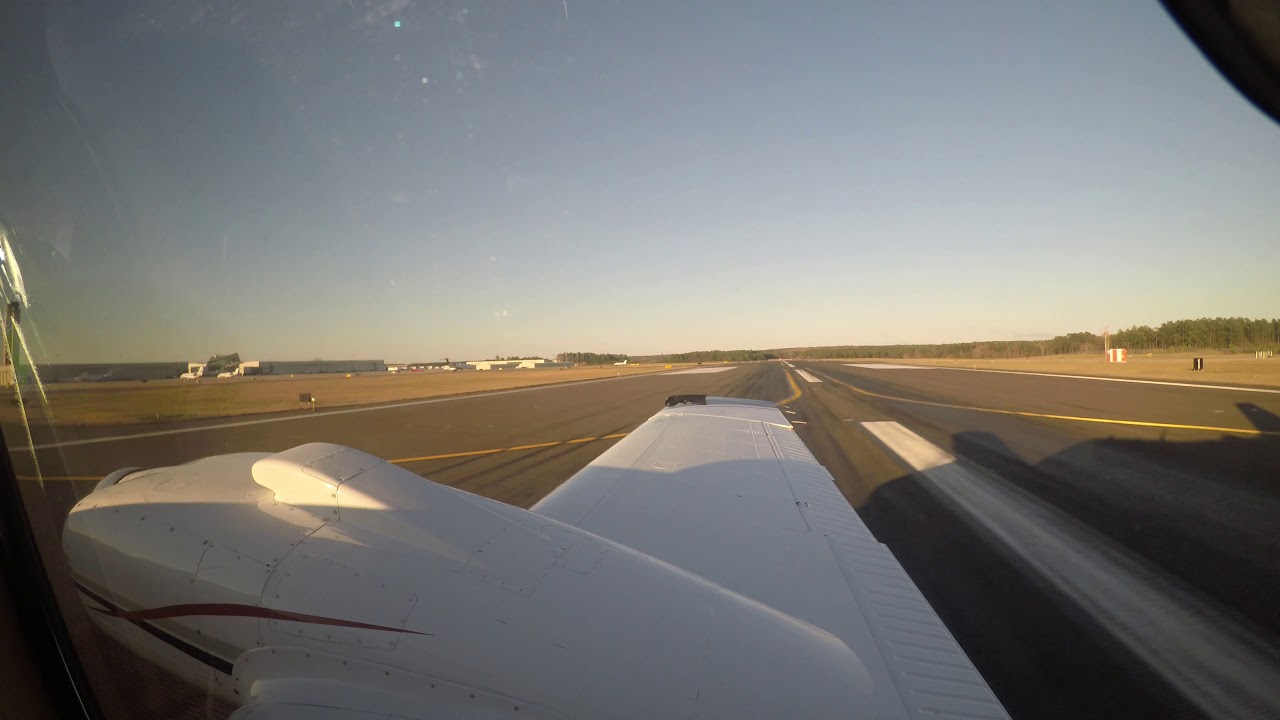 Landing at Raleigh Durham International (RDU) Runway Approach 32 with a ...