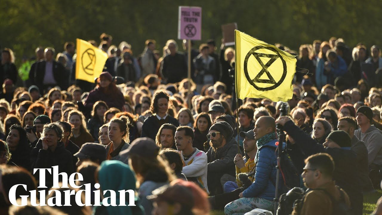 Extinction Rebellion: a week of protest in three minutes - YouTube