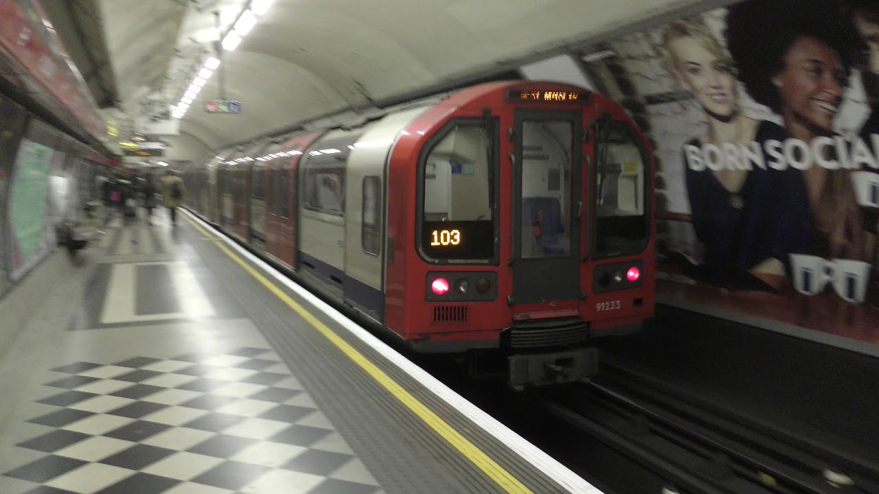 Central Line 1992TS 91233 Deprarting Holborn - YouTube