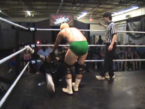 Aiden Hallows vs Bill Martel 2/3 - YouTube