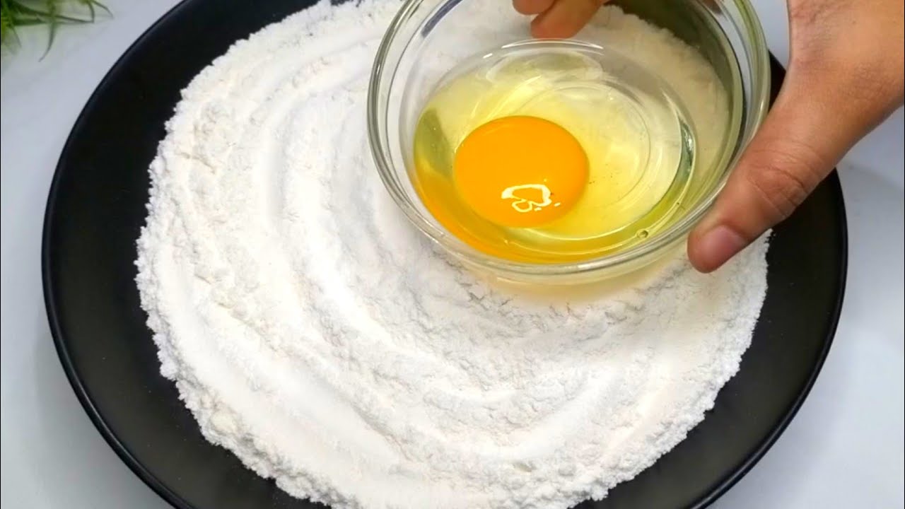 মাত্র ১টি ডিম দিয়ে খুব সহজেই অসম্ভব মজার একটি ডিম পিঠা রেসিপি | Dim ...