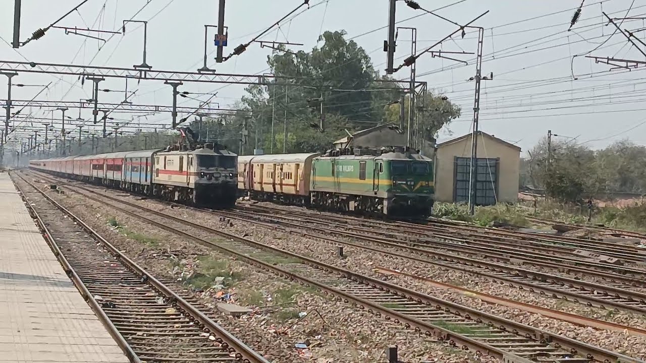 WAP-7 VS WAP-9 Locomotive Drag Race 😈💥😲 - YouTube