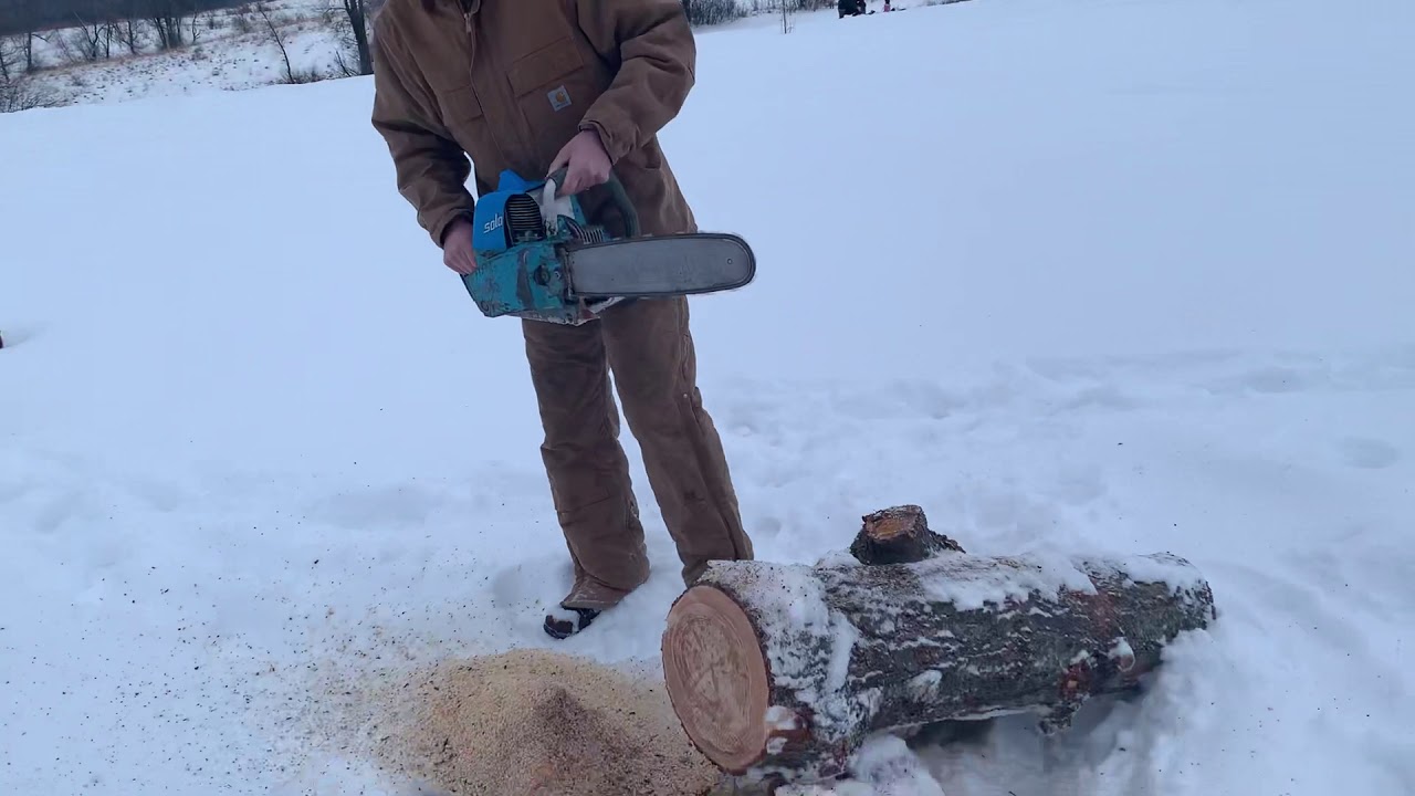 Solo 70 1960s Vintage German Saw Cutting Chainsaw 60112 Motorsäge - YouTube