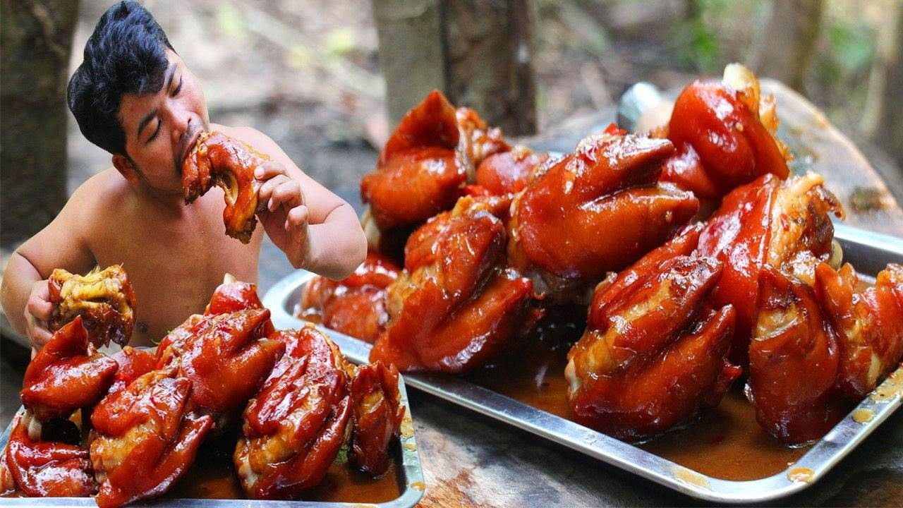 Braised 50 Pounds of Pig Legs Eating so Tender - Cooking Pork Leg Stew ...