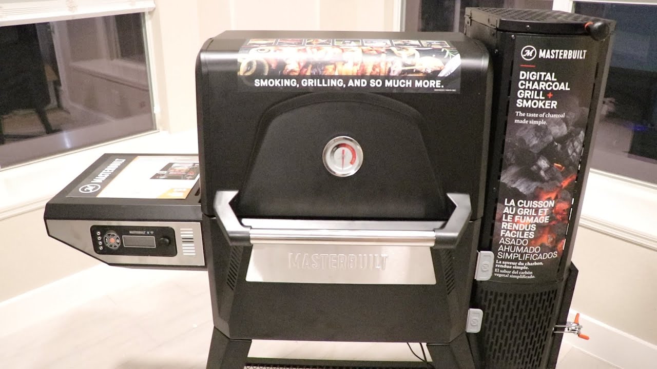 Unboxing and Assembling the Masterbuilt Gravity Series 560! - YouTube