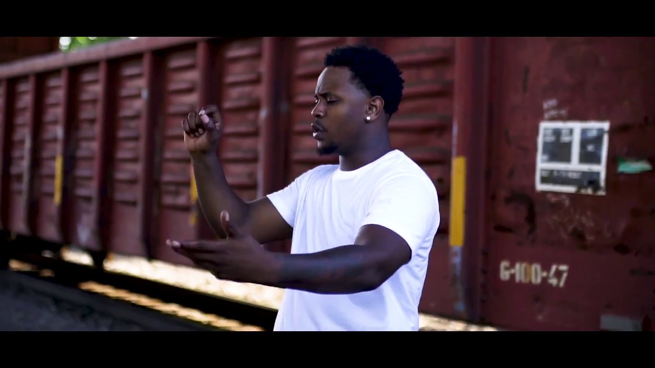 King Renzo - Green Light (OFFICIAL VIDEO) - YouTube