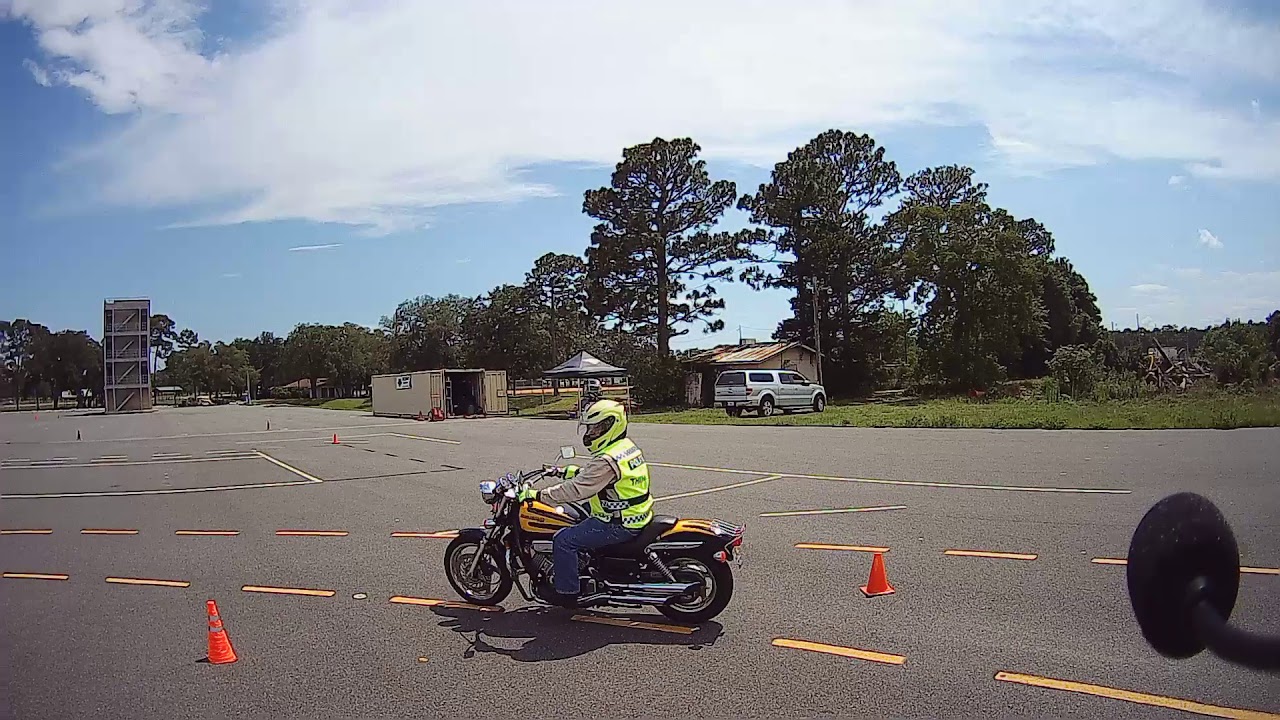 Sandollar Motorcycle Club Member "Mac" doing the Circle Weave - YouTube