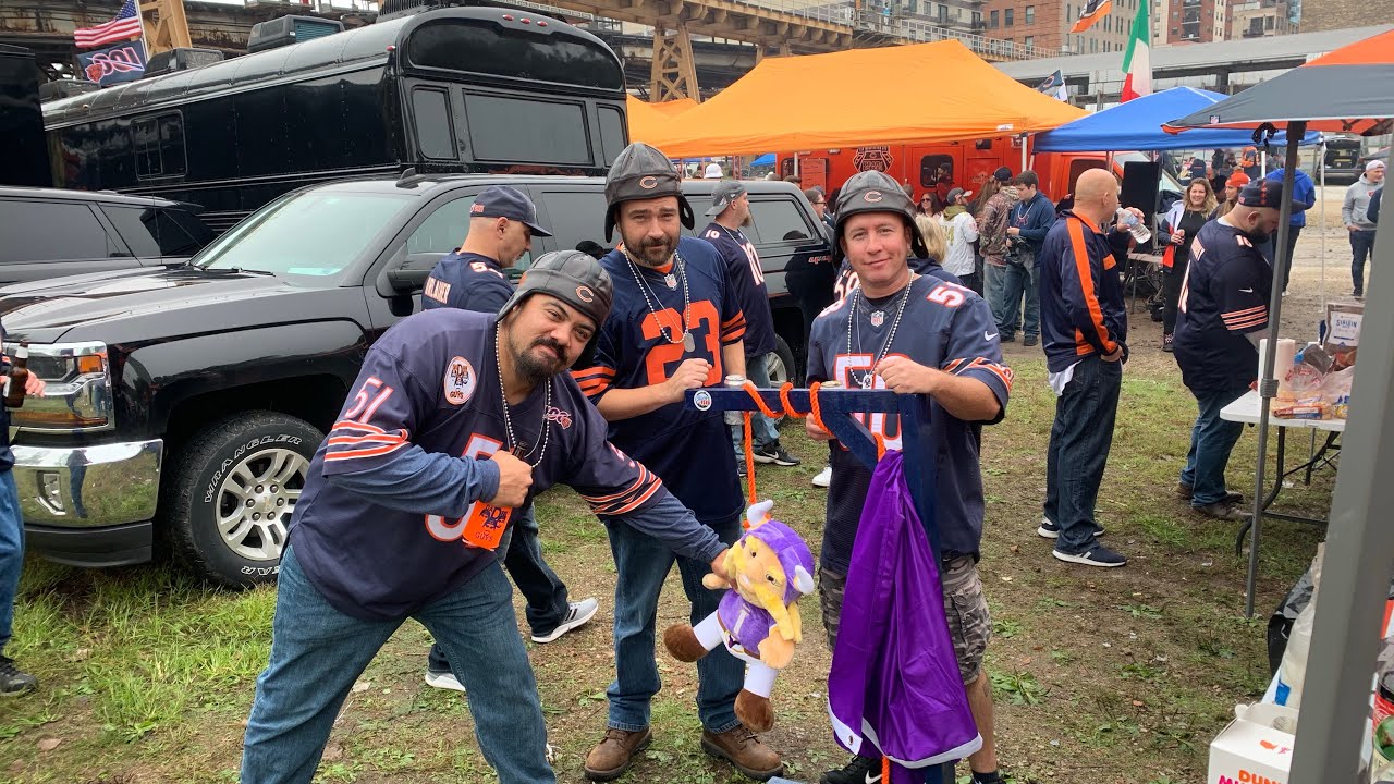 Chicago Bears vs Minnesota Vikings 2019 Tailgating Party - YouTube
