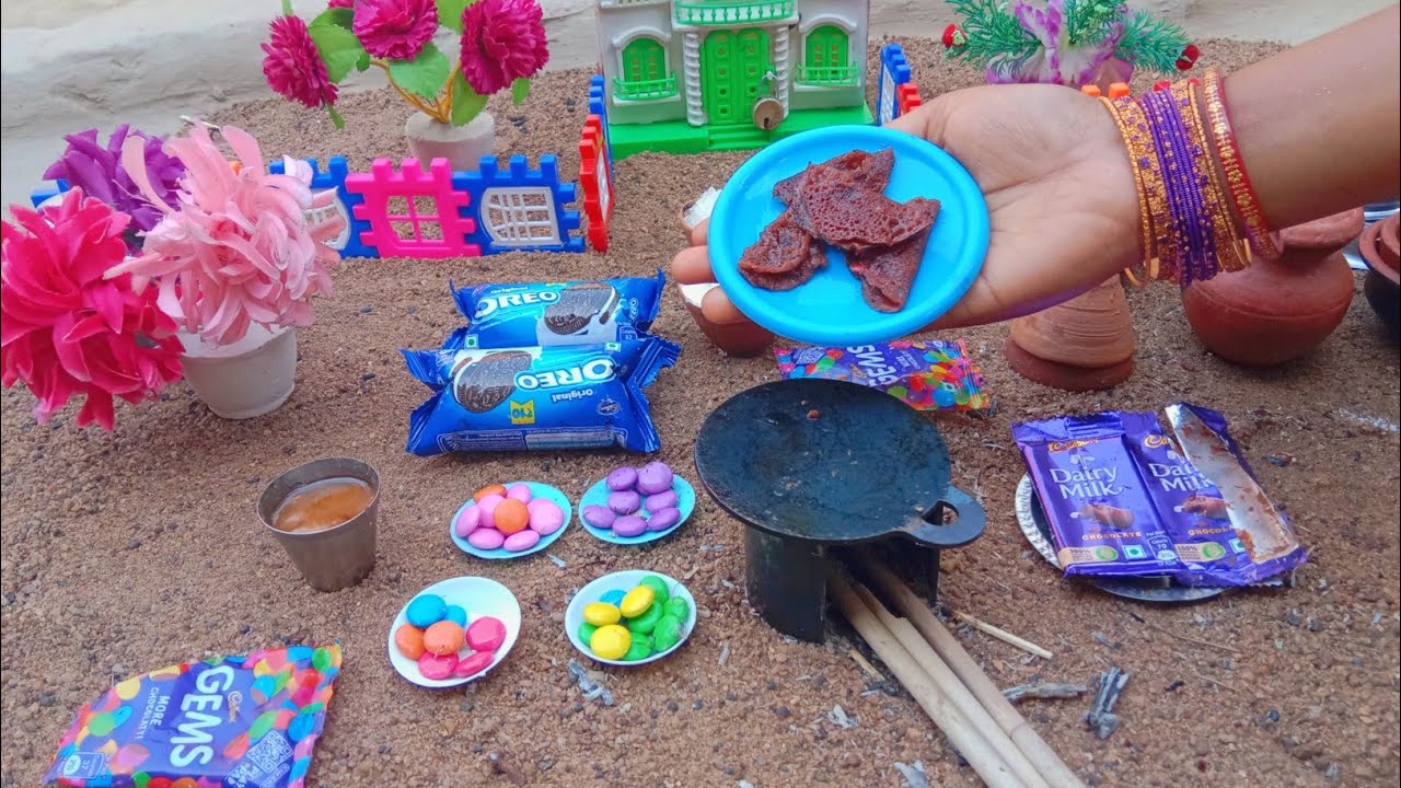 Miniature Chocolate Dosa Recipe | Mini Cooking | Dairy Milk Chocolate ...