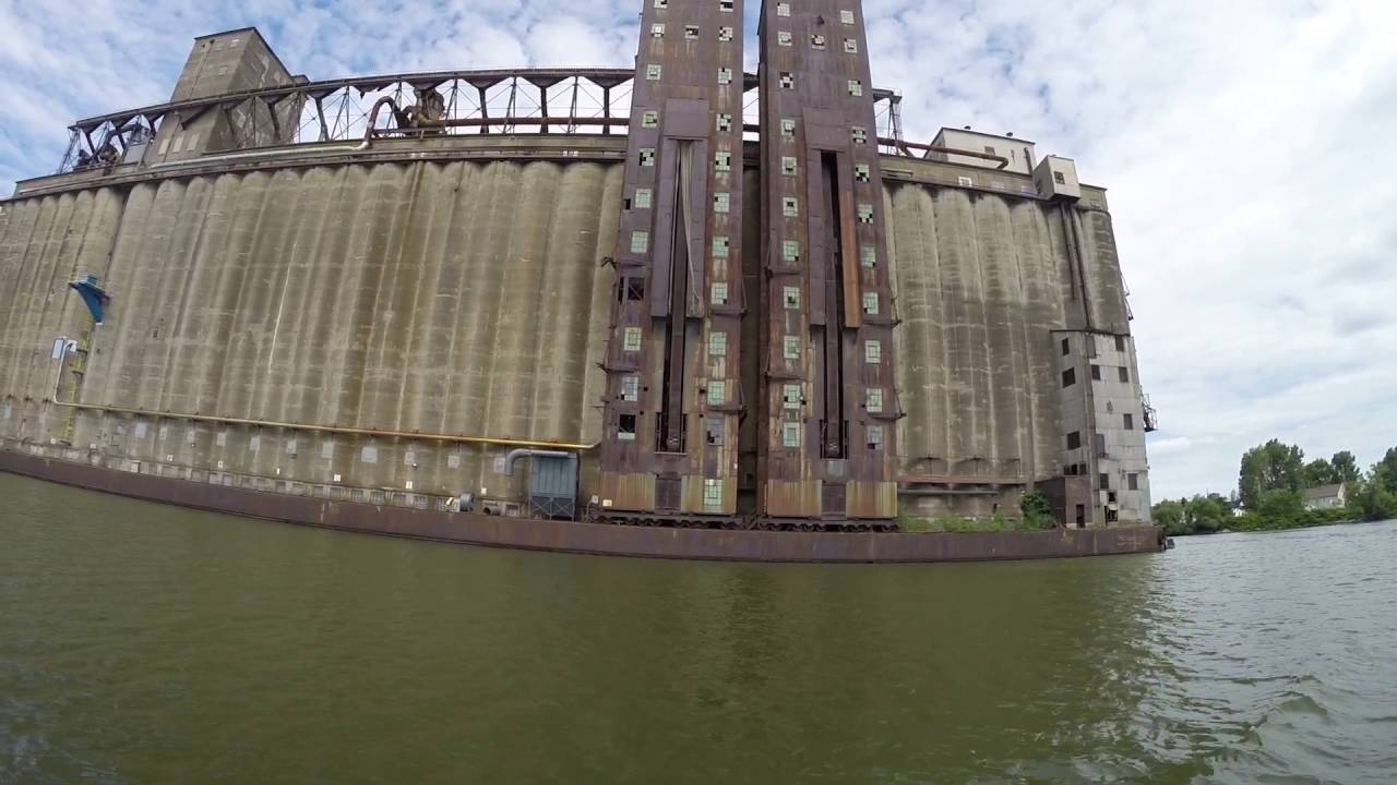 Buffalo's Grain Silos - YouTube