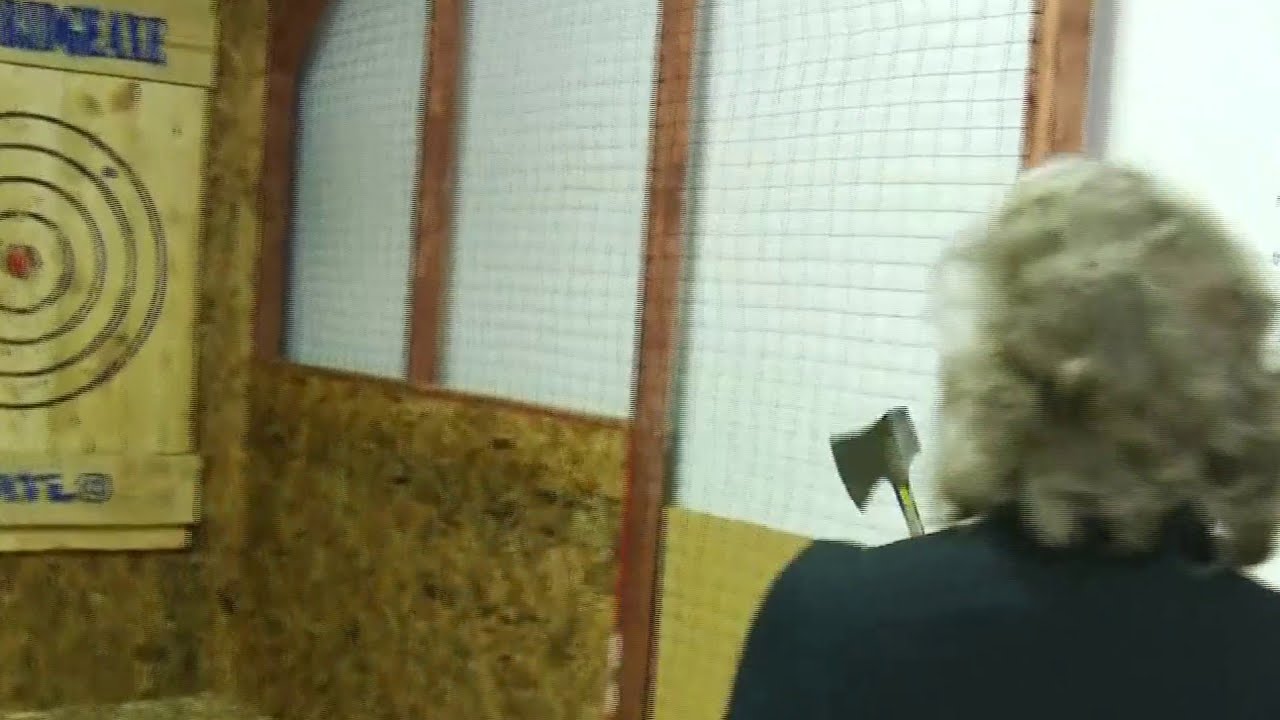 An inside look at Blue Ridge Axe Throwing - YouTube