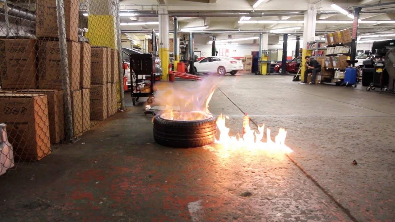 MOUNTING TIRES WITH FIRE - YouTube