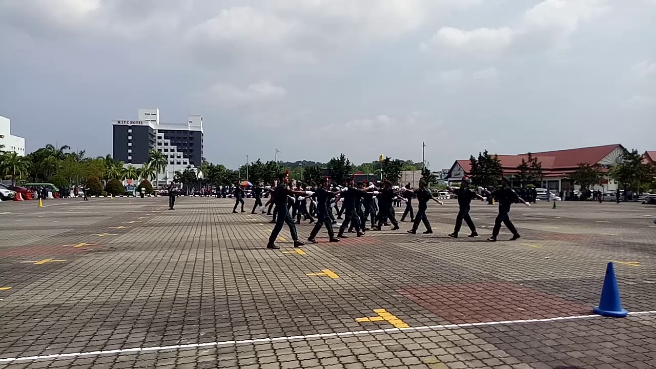 KAWAD KAKI KRS SMKA SULTAN MUHAMMAD KARNIVAL PENDIDIKAN NEGERI MELAKA ...