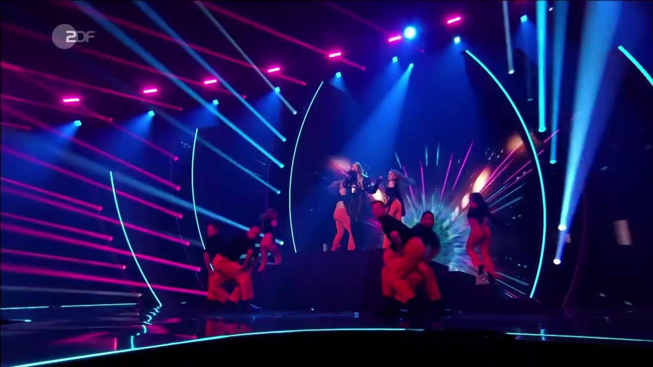 Leony - Remedy (Live Performance) - YouTube