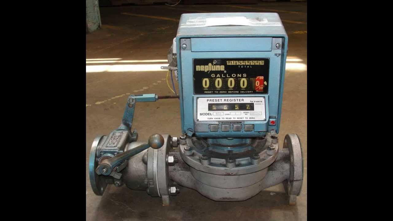 Neptune 2" 316 stainless steel oscillating piston flowmeter - YouTube