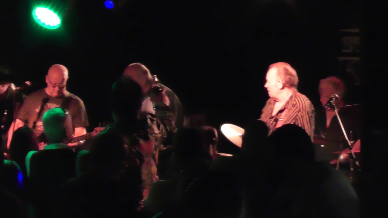 Crazy cavan and the Rhythm rockers 9 - YouTube