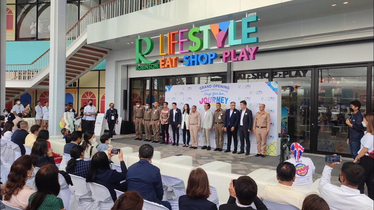 Robinson's 'Lifestyle' Mall, Thalang, Phuket, Opening Ceremony 25th ...