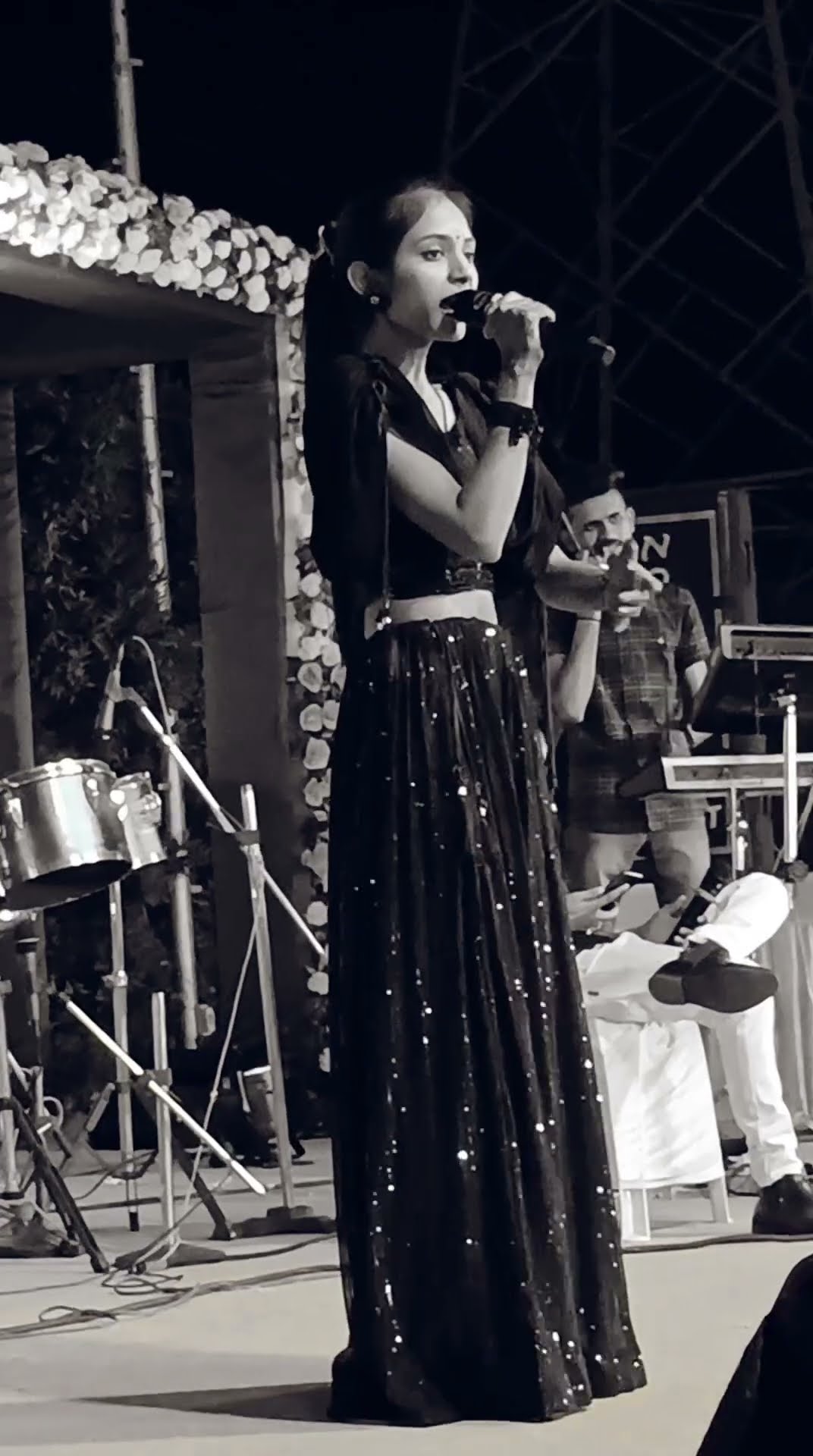 night live dandiya ,Navrang sound , singer : Shruti Patel - YouTube
