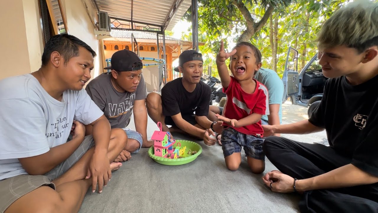 LEK DAMIS EMOSI KARNA RAFFA NANGIS TIADA HENTI MINTA “KOL MENEK” - di ...