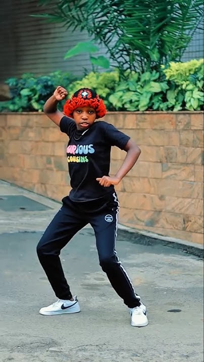 Zyno Bwoy IQ - FAR AWAY(TikTok Dance Challenge) #trending #dance #shorts - YouTube