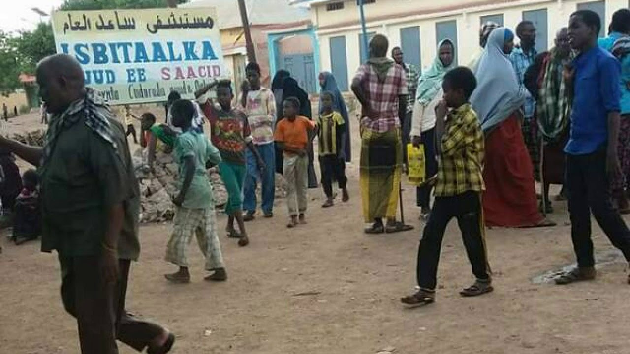 warka Somali Bantu TV wanlaweyn iyo Wariye Miftah - YouTube