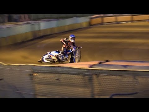 Wolverhampton Speedway: Wolves stars look ahead to new season - YouTube
